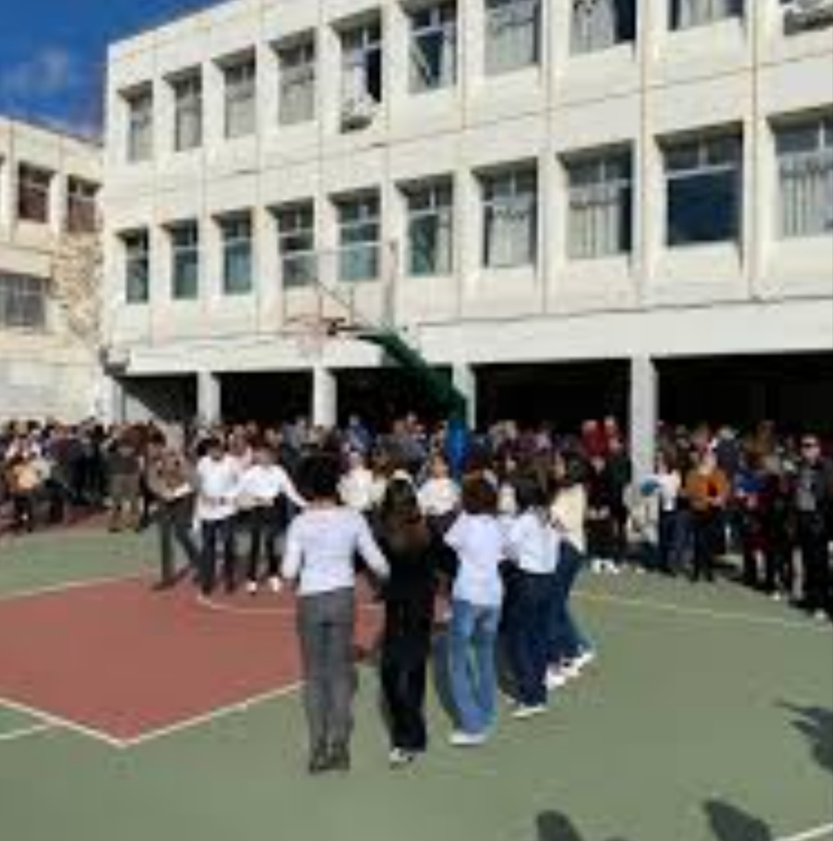 ΒΑΡΒΑΚΕΙΟ ΠΡΟΤΥΠΟ ΣΧΟΛΕΙΟ - ΕΝΑ ΙΣΤΟΡΙΚΟ ΣΧΟΛΕΙΟ - Patrinorama Magazine